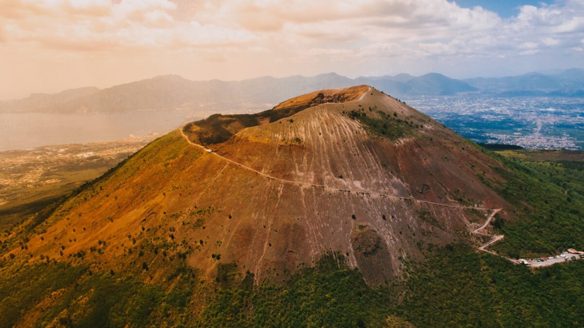 Quand est-ce que le Mont Vésuve était en éruption