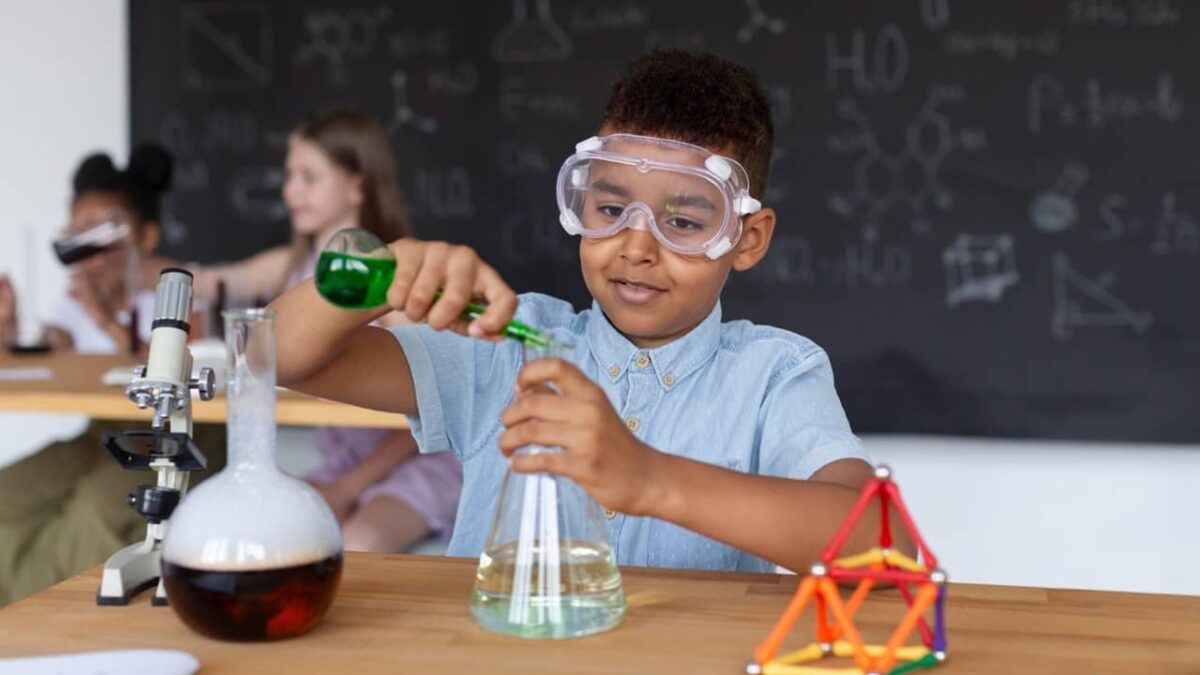 Évolution de l'intelligence : comprendre ce phénomène